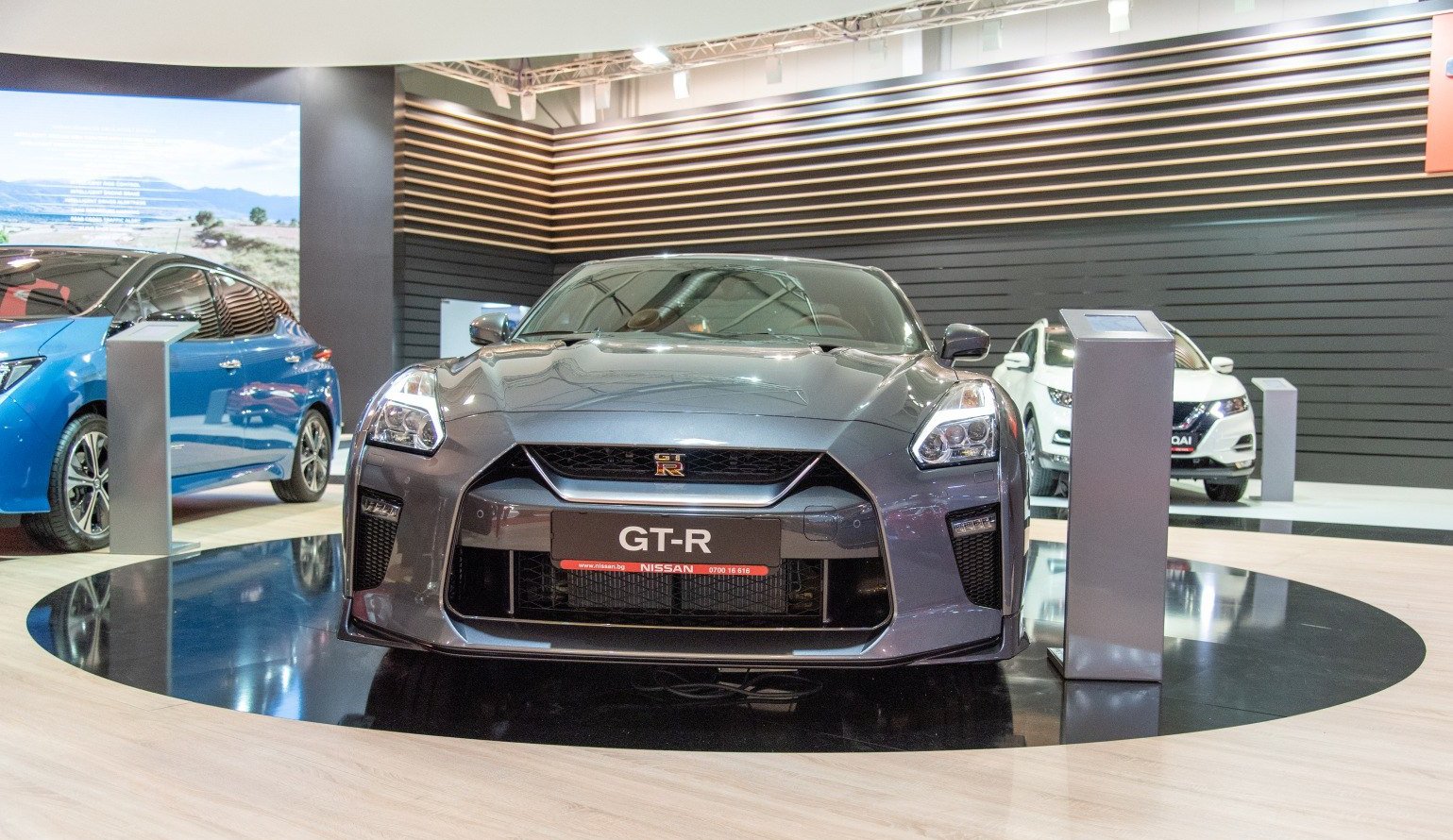 Nissan GT-R (R35) Nismo 3.8 V6 (600 Hp) 4WD Automatic